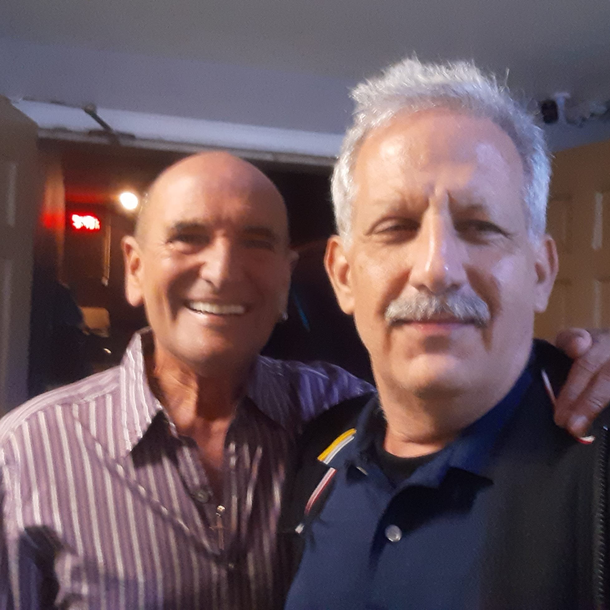 Gilberto Reyes de Los Fonomemecos – El Noticiero de Alvarez Galloso